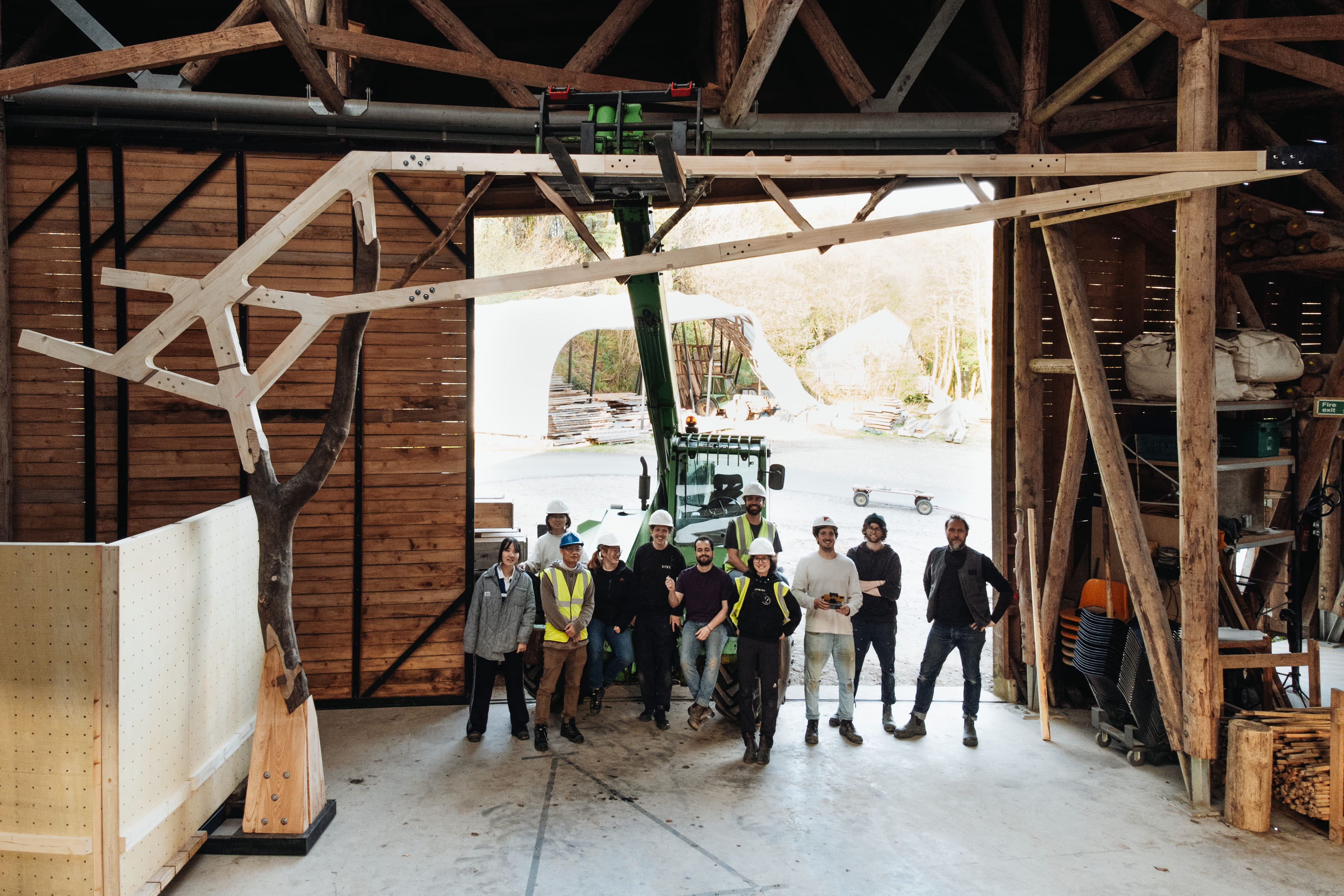 AA School of Architecture students construct timber 'Tree and Truss ...