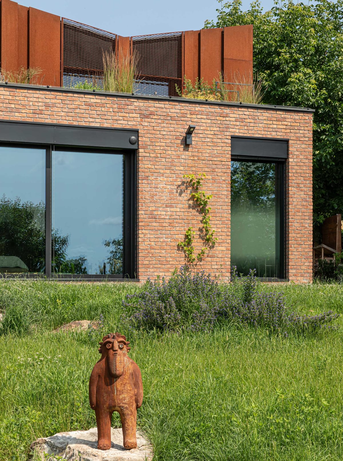 MRIIA HOUSE | MAKHNO Studio | Archinect