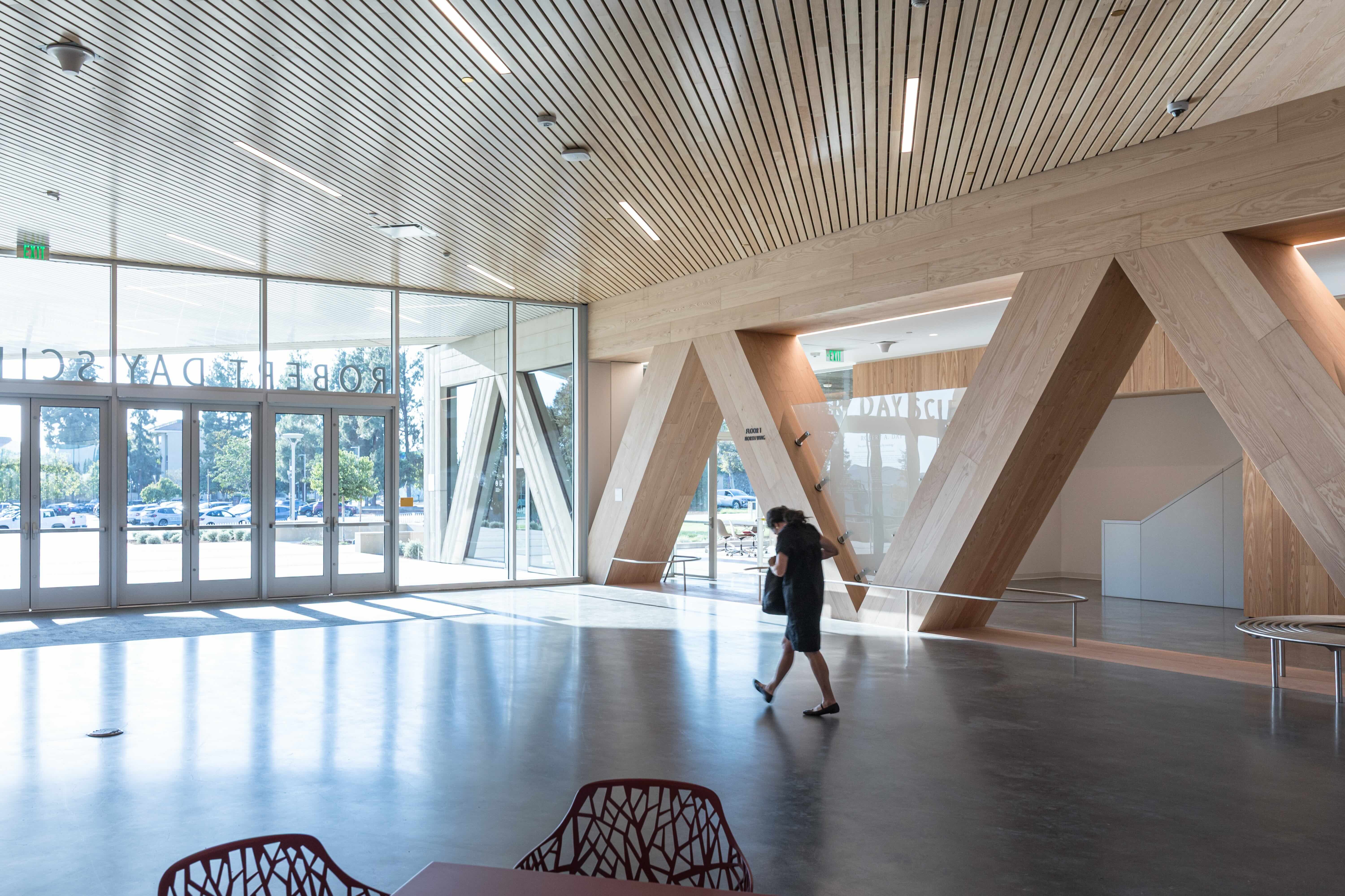 BIG’s rotated-block science center opens at Claremont McKenna College ...