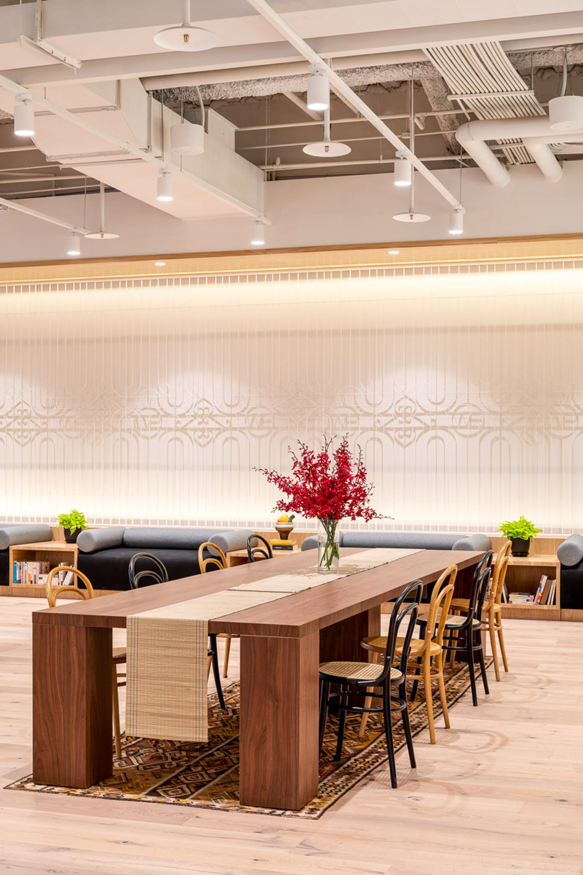 WeWork Taipei | Seth Powers Photography | Archinect