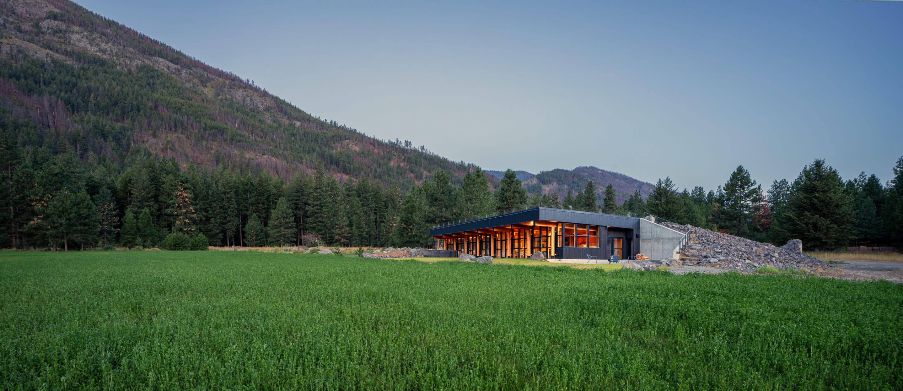 Cross-Laminated Timber "Berm House" in Washington's Methow Valley ...
