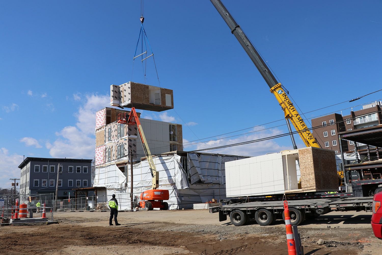 Exploring Virtual Design Possibilities Through BIM and Modular ... Exploring Virtual Design Possibilities Through BIM and Modular ...