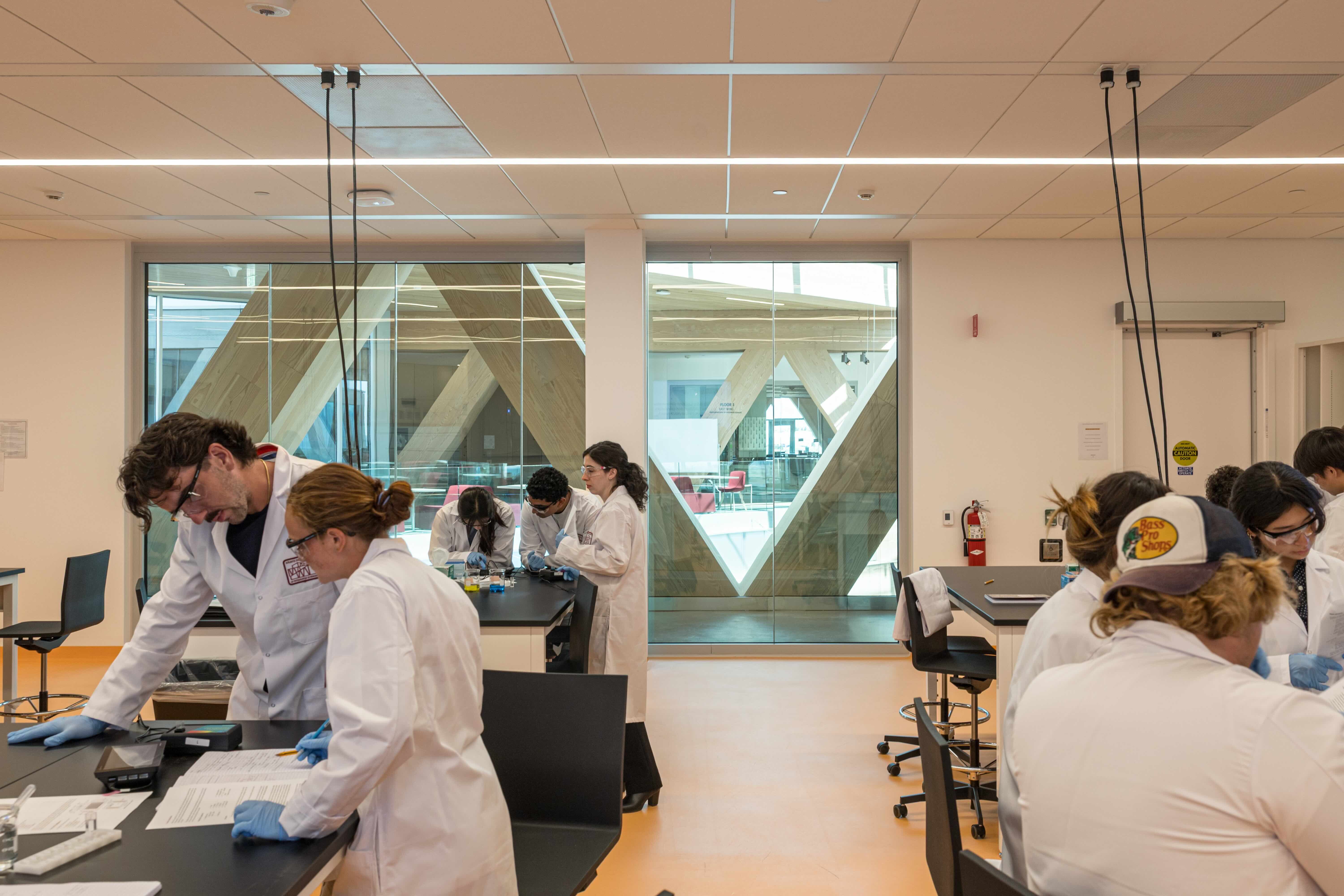 BIG’s rotated-block science center opens at Claremont McKenna College ...