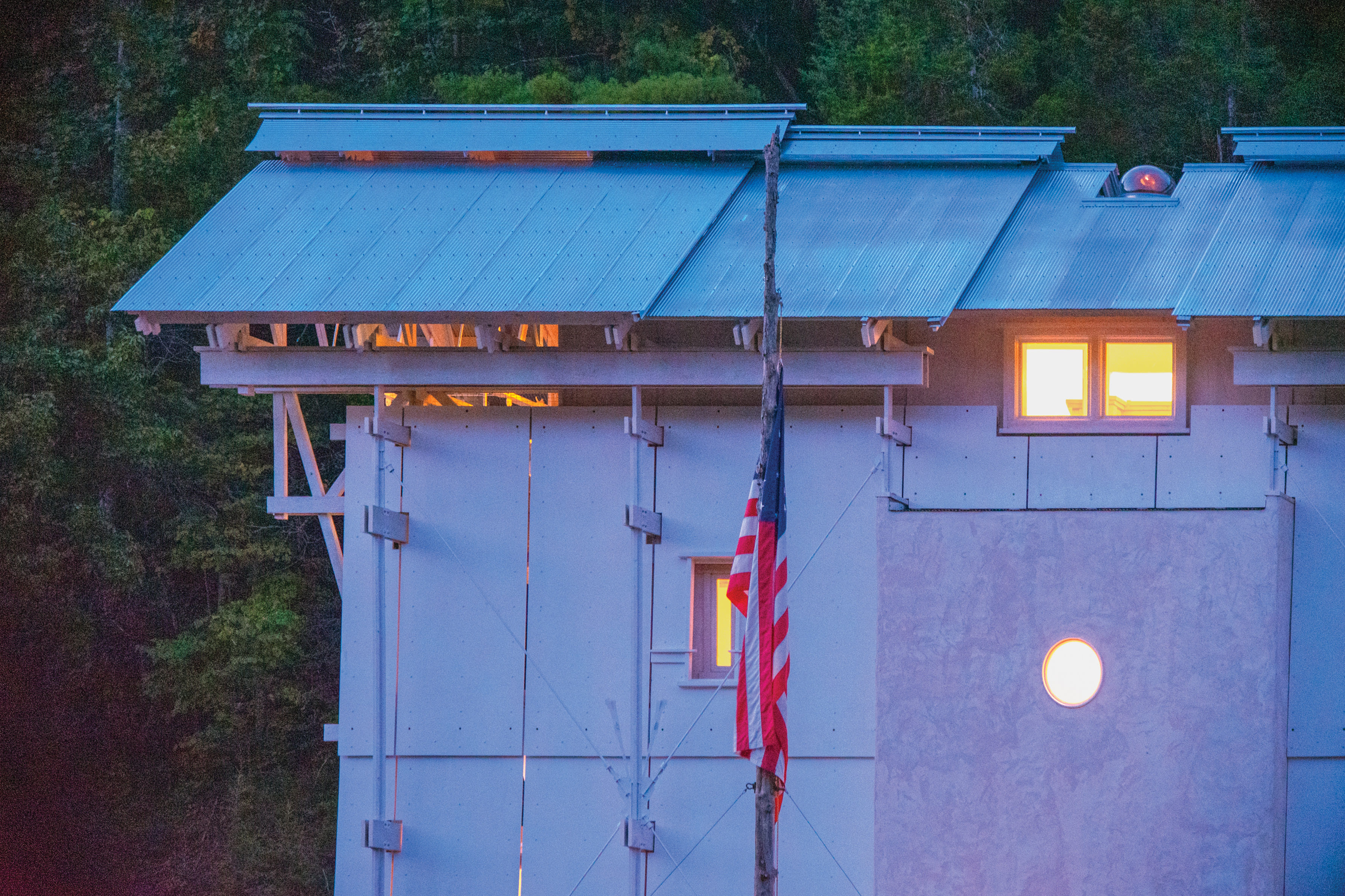 An off-kilter Virginia ‘DIY’ house that matches its designer’s ...