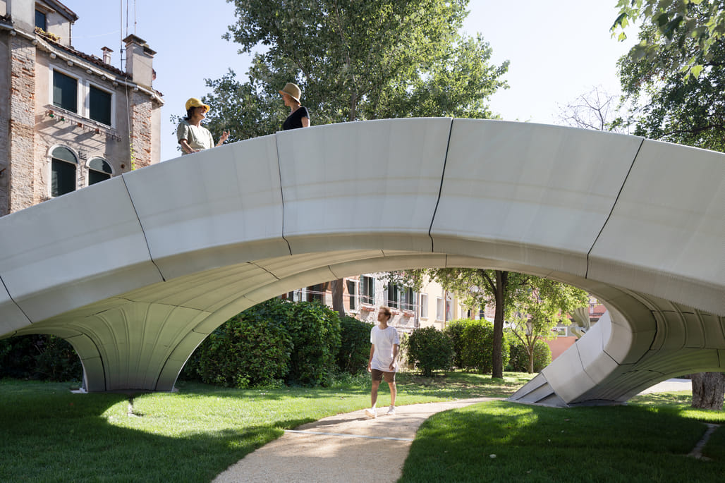 Zaha Hadid Architects and Block Research Group unveil world's first 3D ...