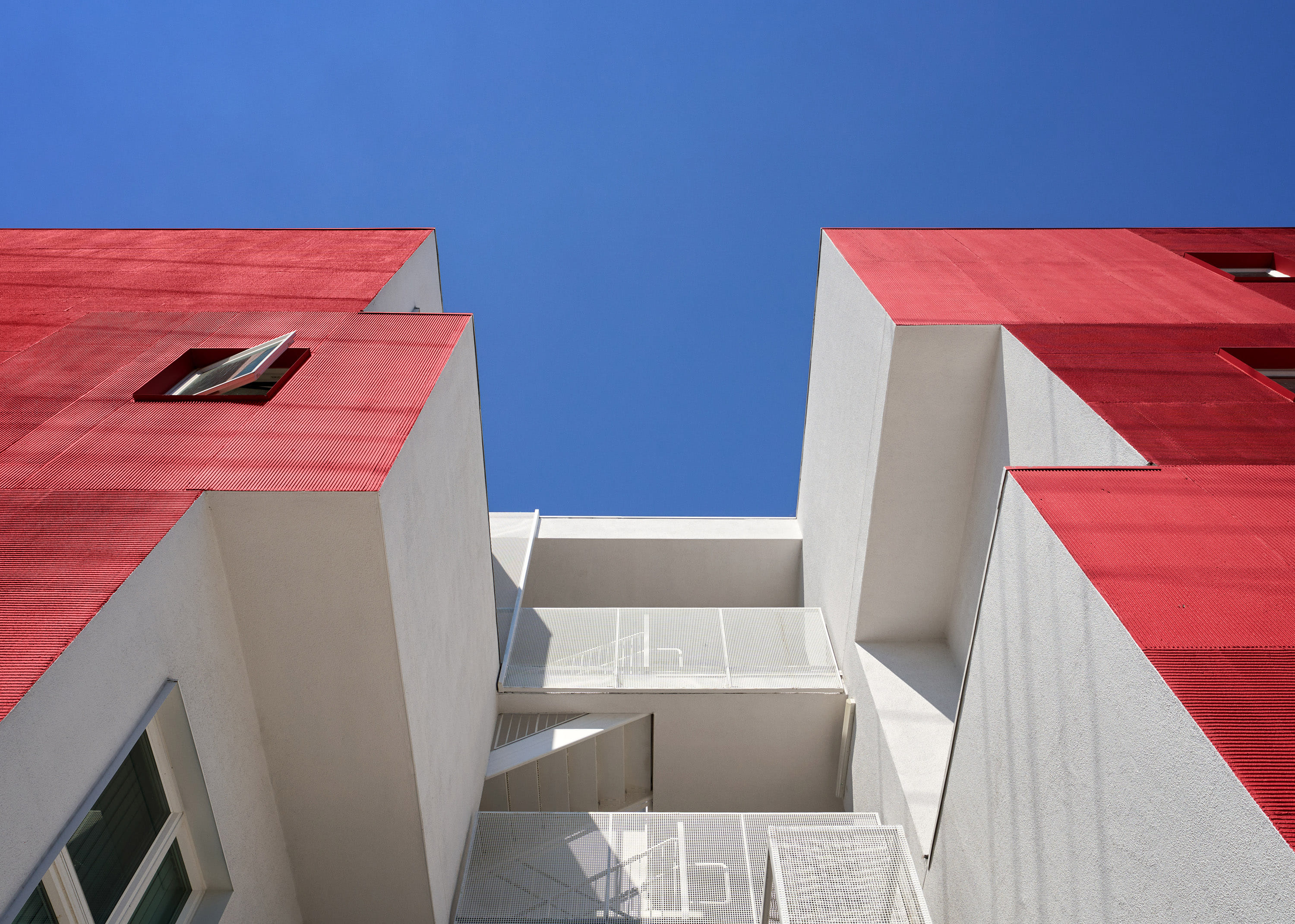 Sun King Supportive Housing | Lorcan O'Herlihy Architects [LOHA] | Archinect