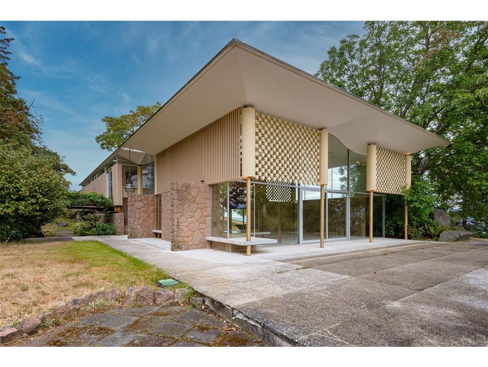 Sale of first home designed by acclaimed Canadian modernist, Arthur ...