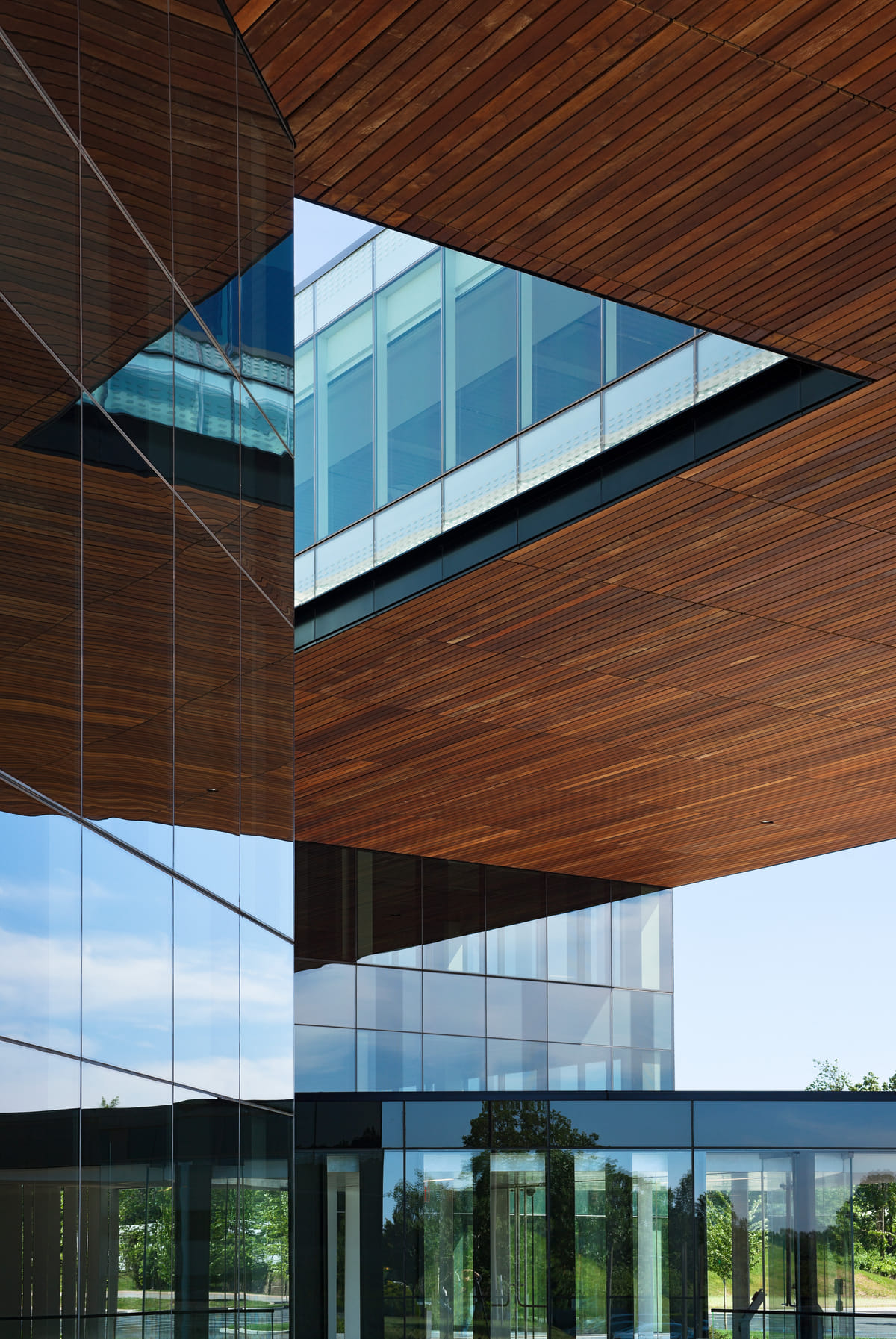 Centra Metropark | Kohn Pedersen Fox Associates (KPF) | Archinect