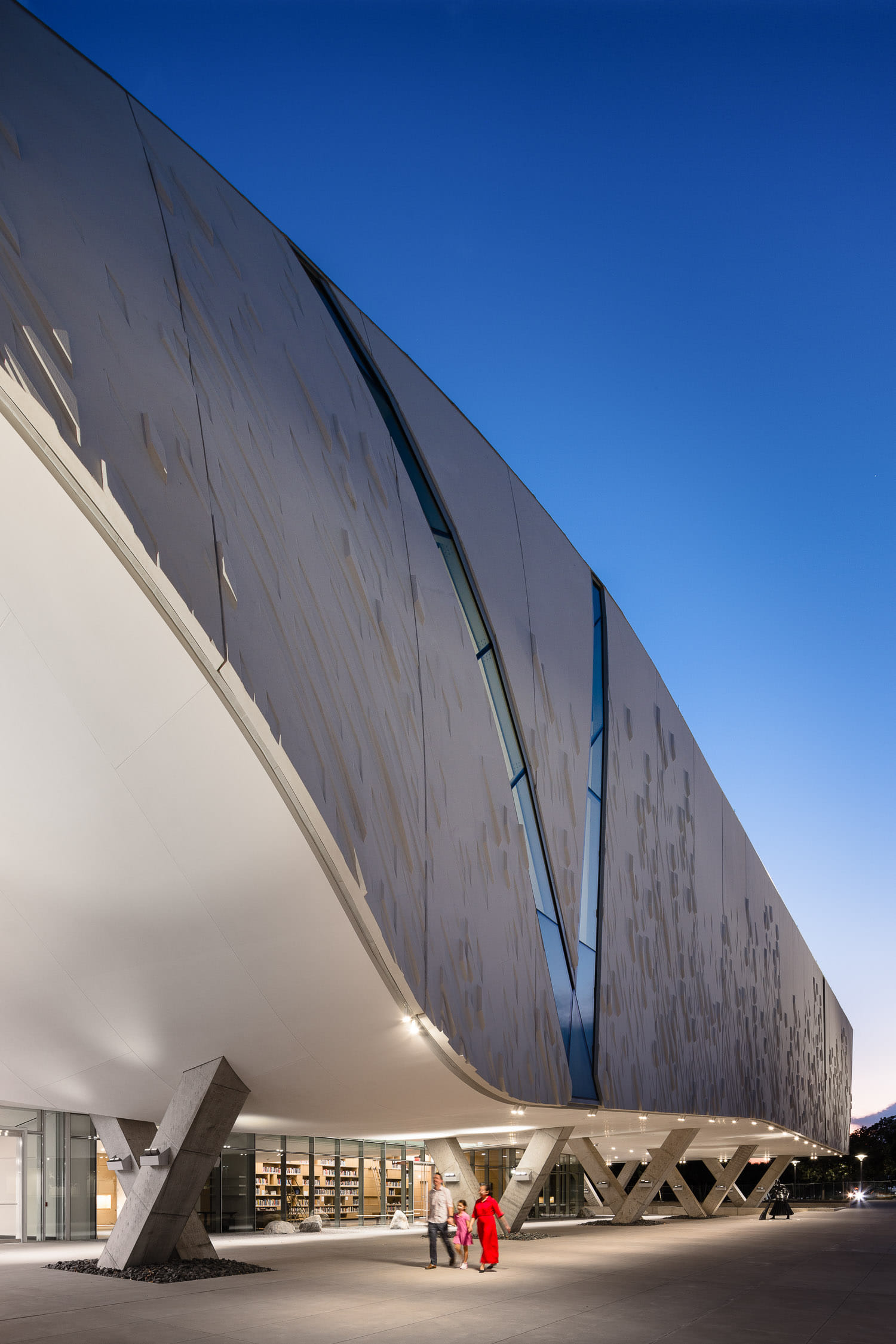 Morphosis completes Crow Museum of Asian Art for new UT Dallas arts ...