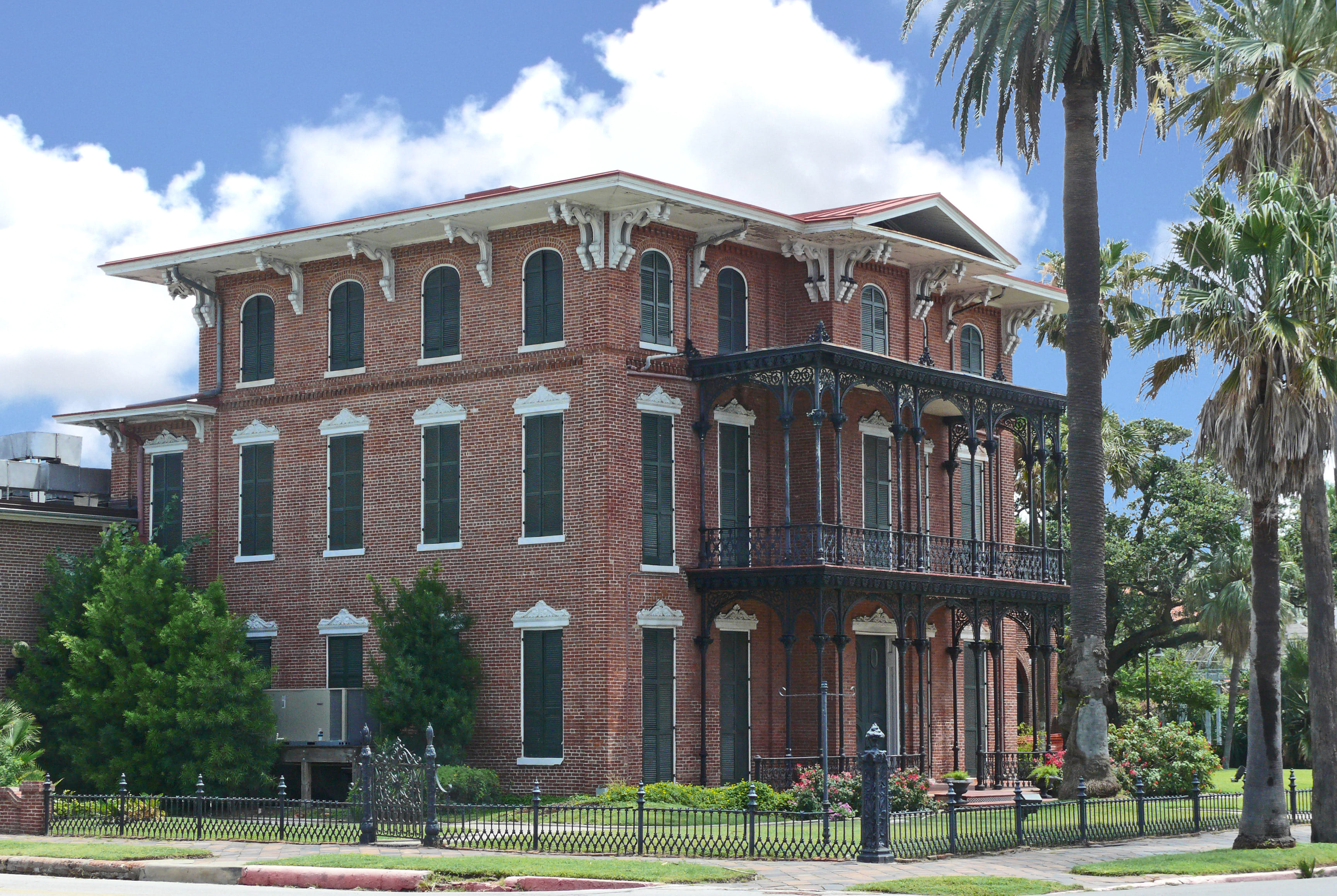 Juneteenth and the Villa that Became a Legend | Features | Archinect