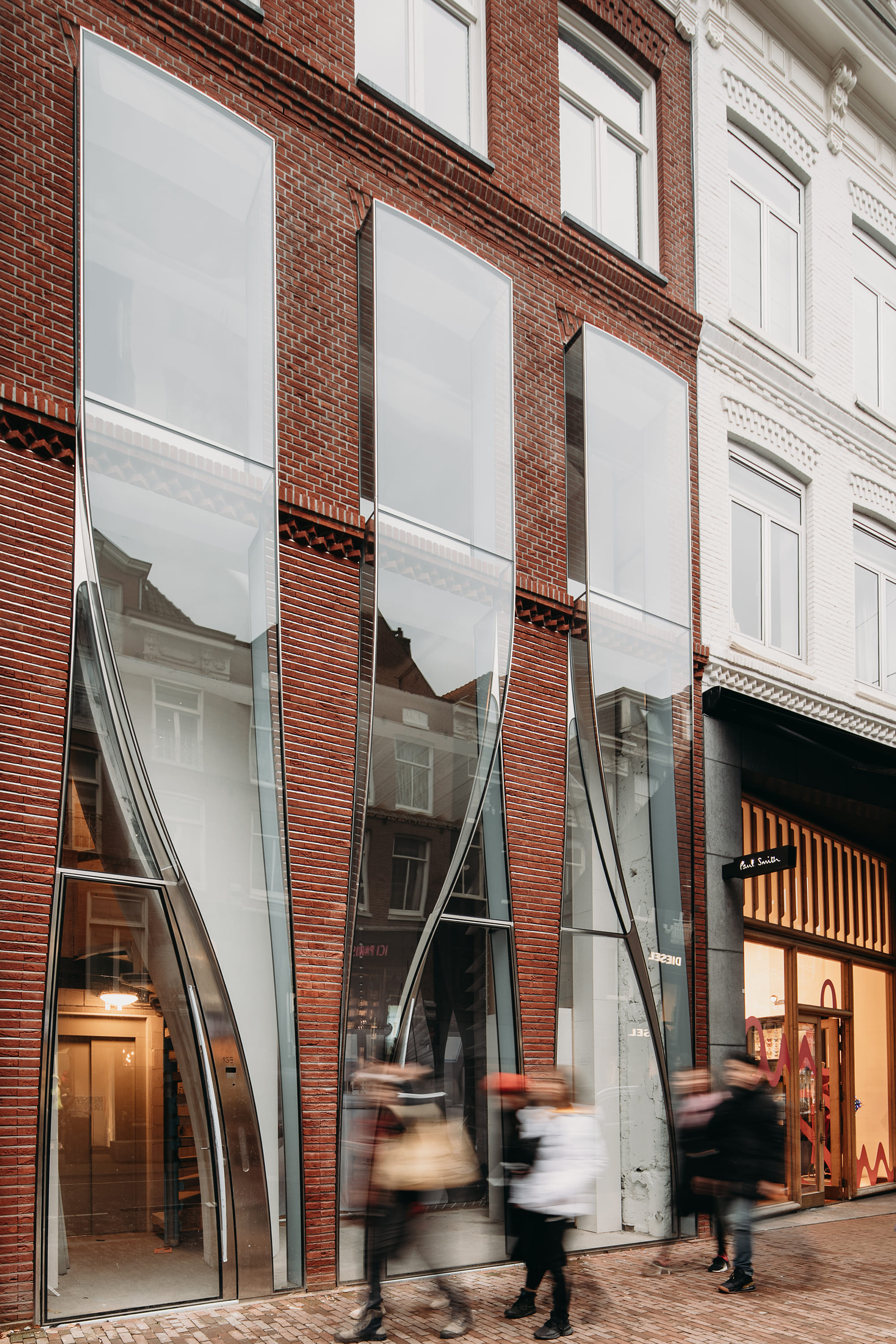 UNStudio's new facade renovation in Amsterdam showcases a playful ...