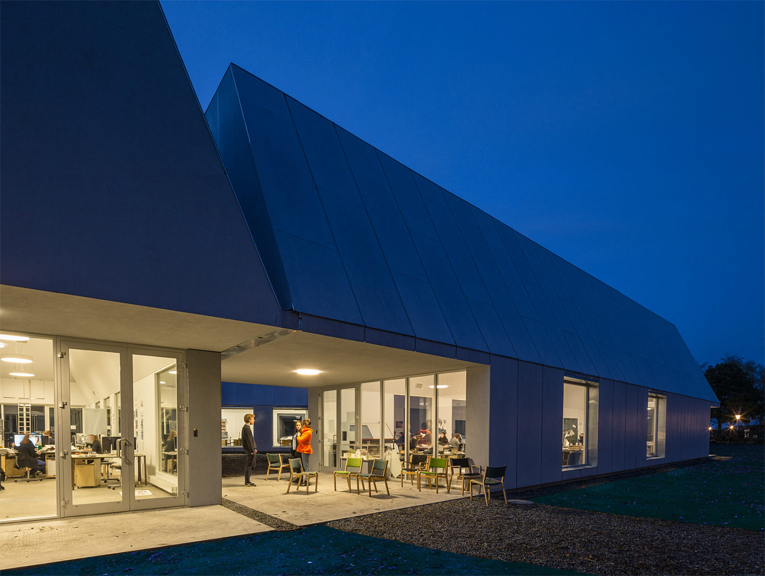 The far-reaching work by "state-of-the-art weirdos" MOS Architects ...