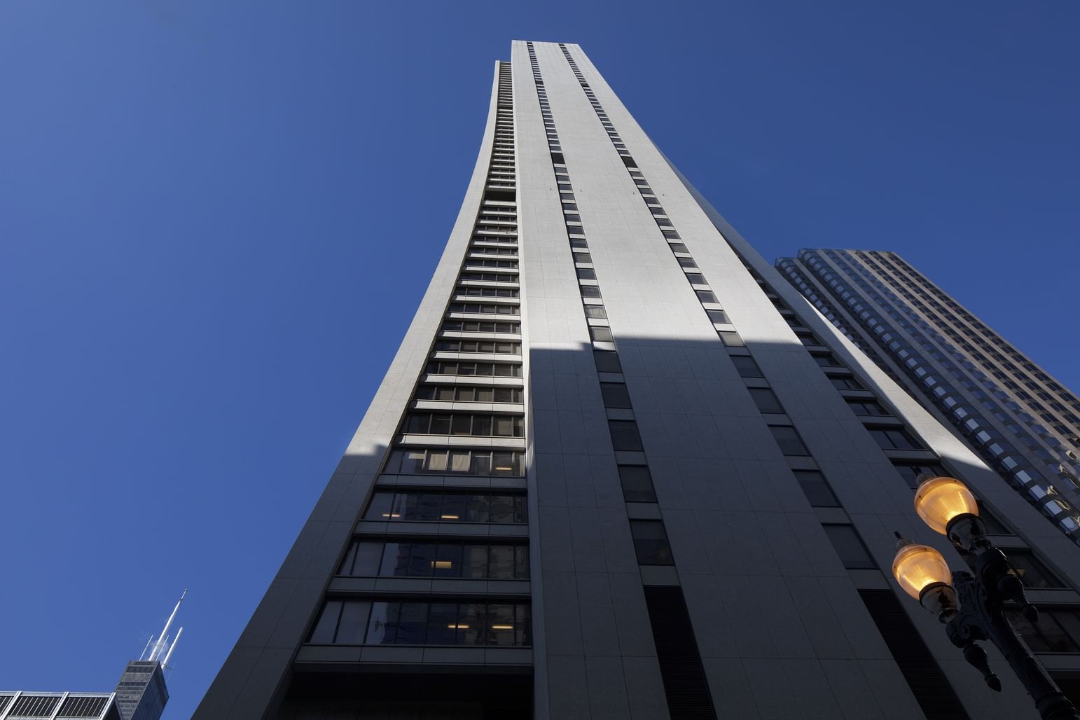 Gensler will overhaul JPMorgan Chase's aging Chicago headquarters in ...