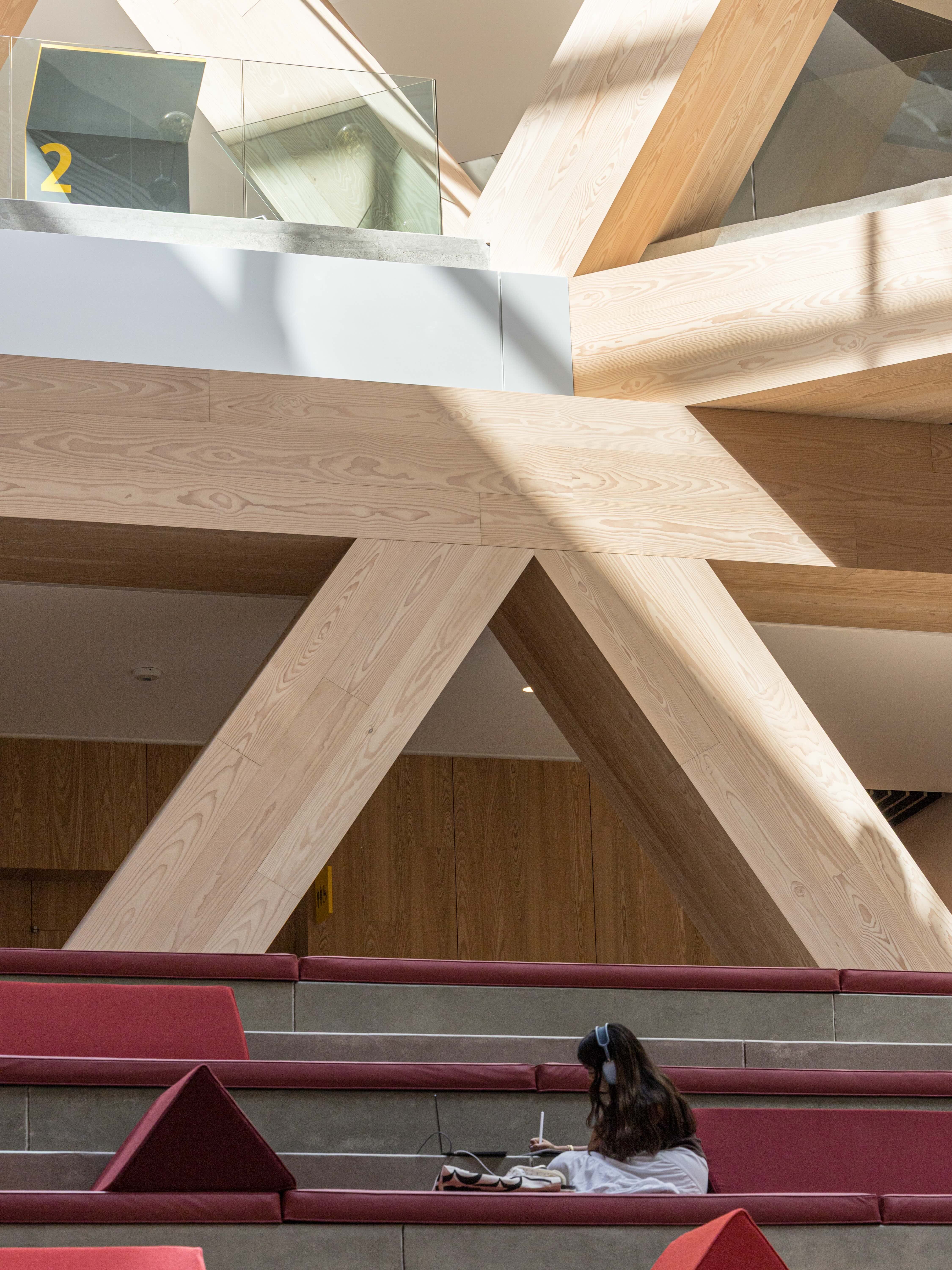 BIG’s rotated-block science center opens at Claremont McKenna College ...