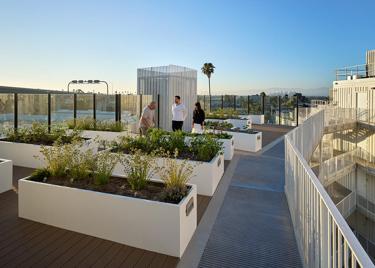 Isla Intersections Supportive Housing & Paseo | Lorcan O'Herlihy ...