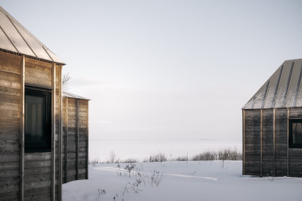 Delordinaire Architects designs a lakeside modular stilt house in ...
