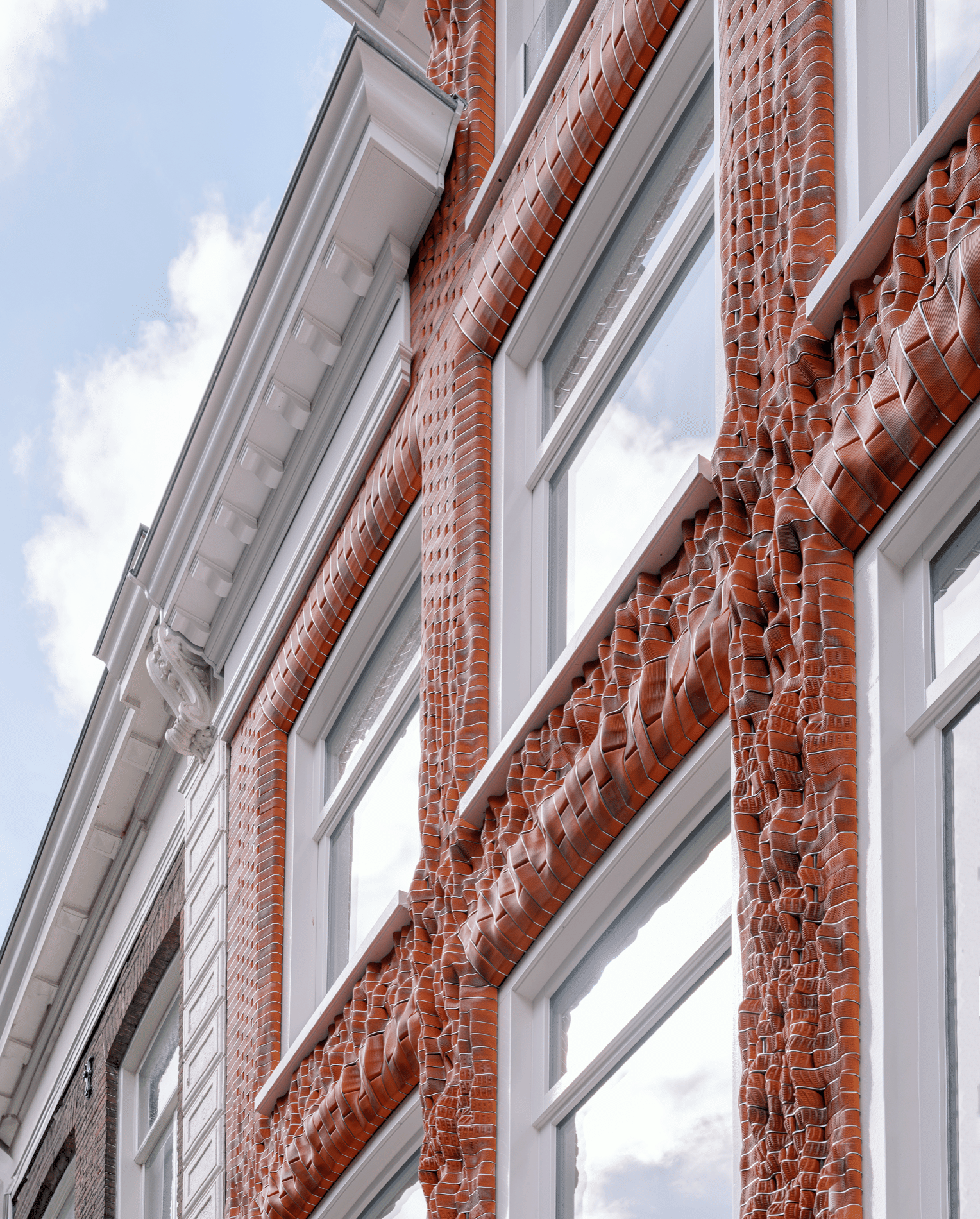 A 3D printed ceramic facade by Studio RAP in Amsterdam is inspired by ...
