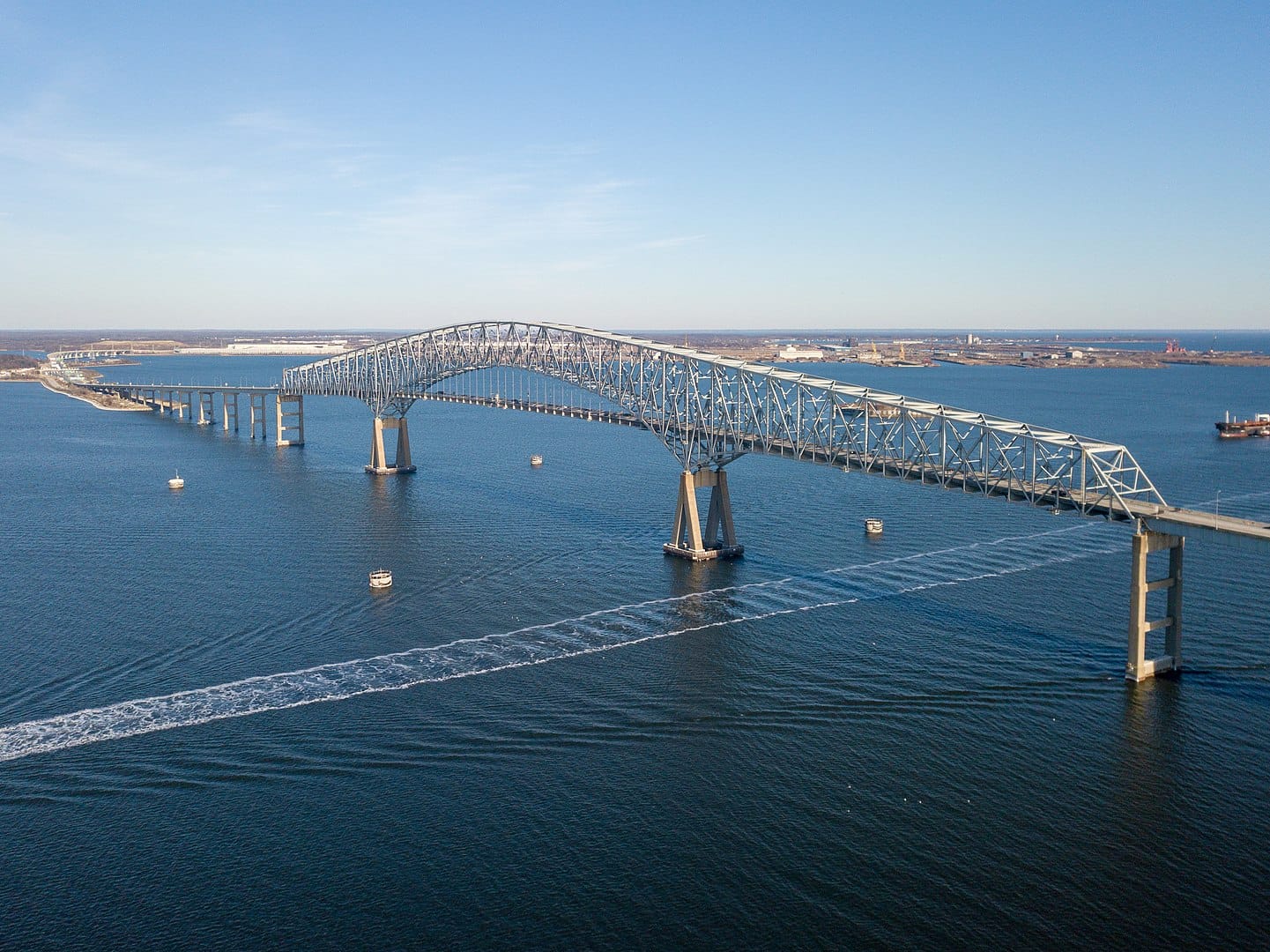 Major Baltimore bridge collapses after being struck by container ship ...