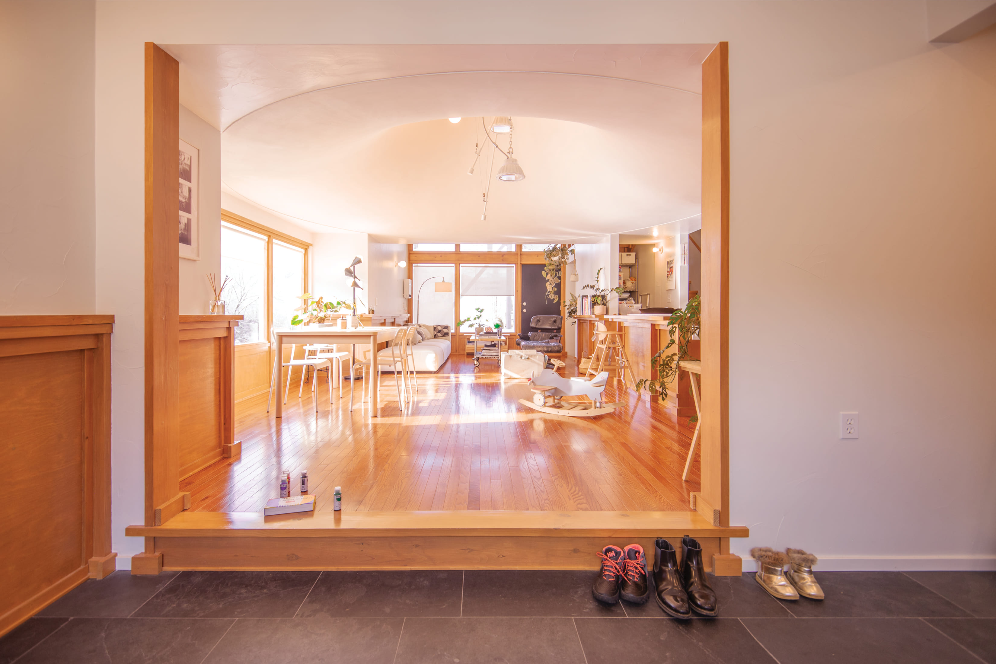 An off-kilter Virginia ‘DIY’ house that matches its designer’s ...