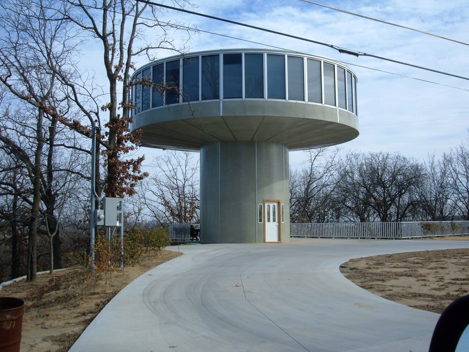 Tulsa's unique 'Jetsons House' flew off the market faster than Elroy ...