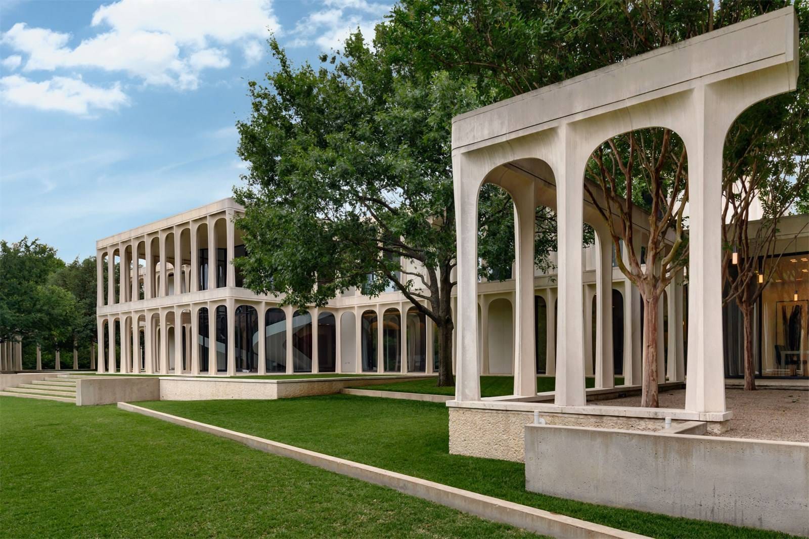 Philip Johnson's Beck House in Dallas is listed at $19.5M | News ...