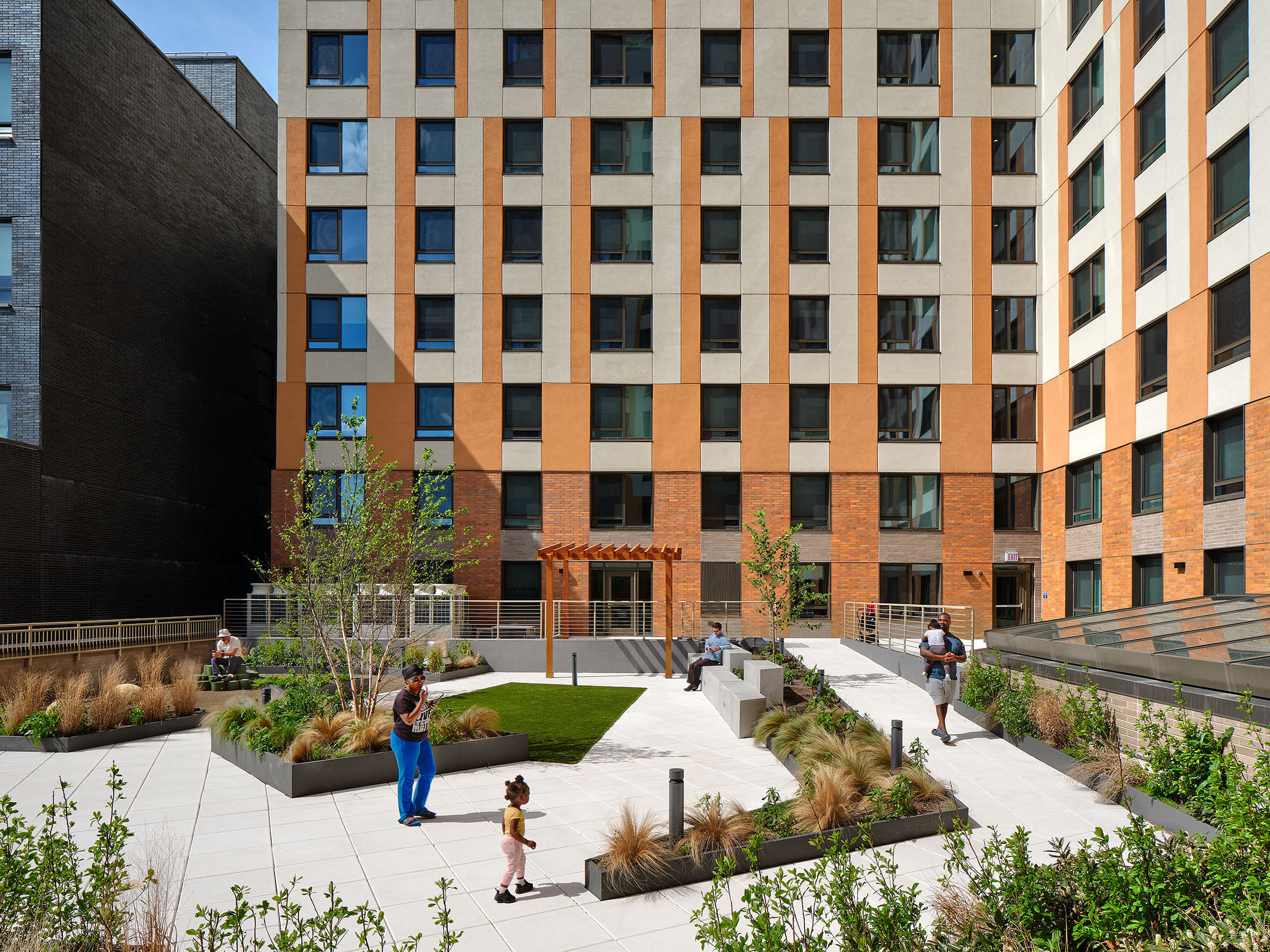 Four community-orientated New York City projects by Dattner Architects ...