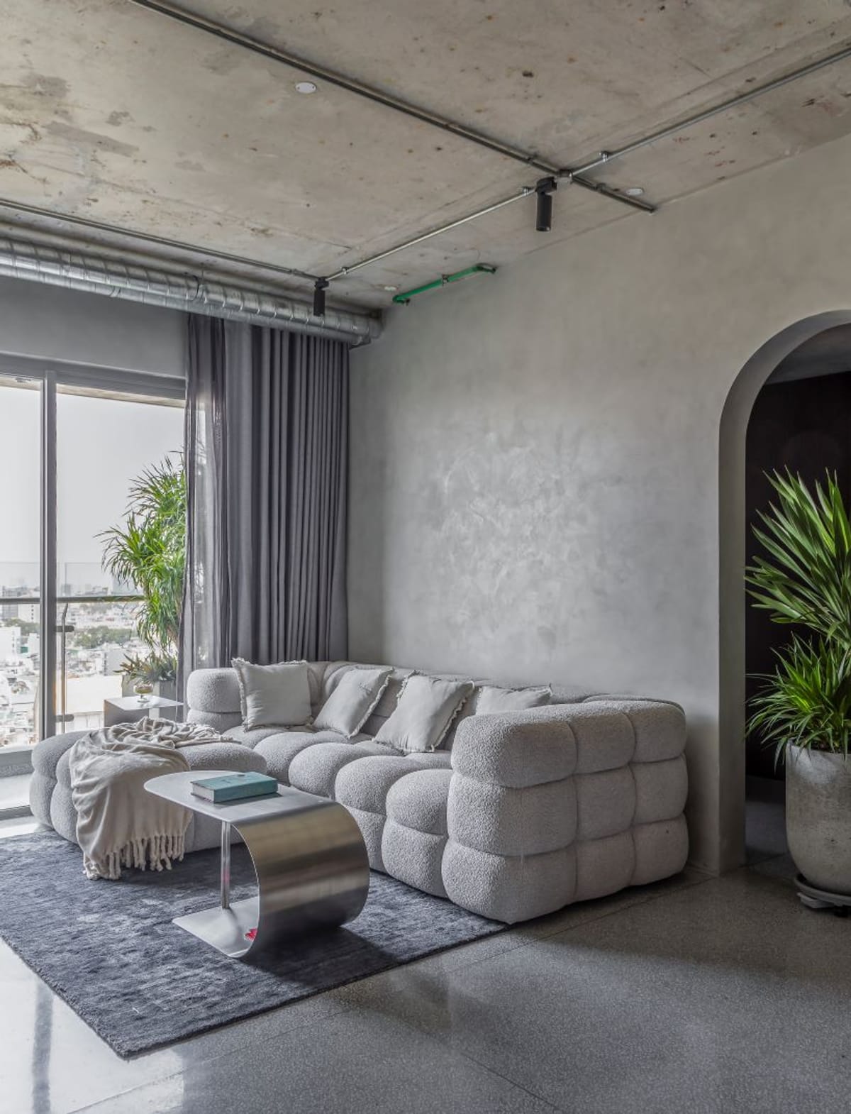 The Gold View Apartment: How Feng Shui Shapes Modern Life | STD Design Consultant | Archinect