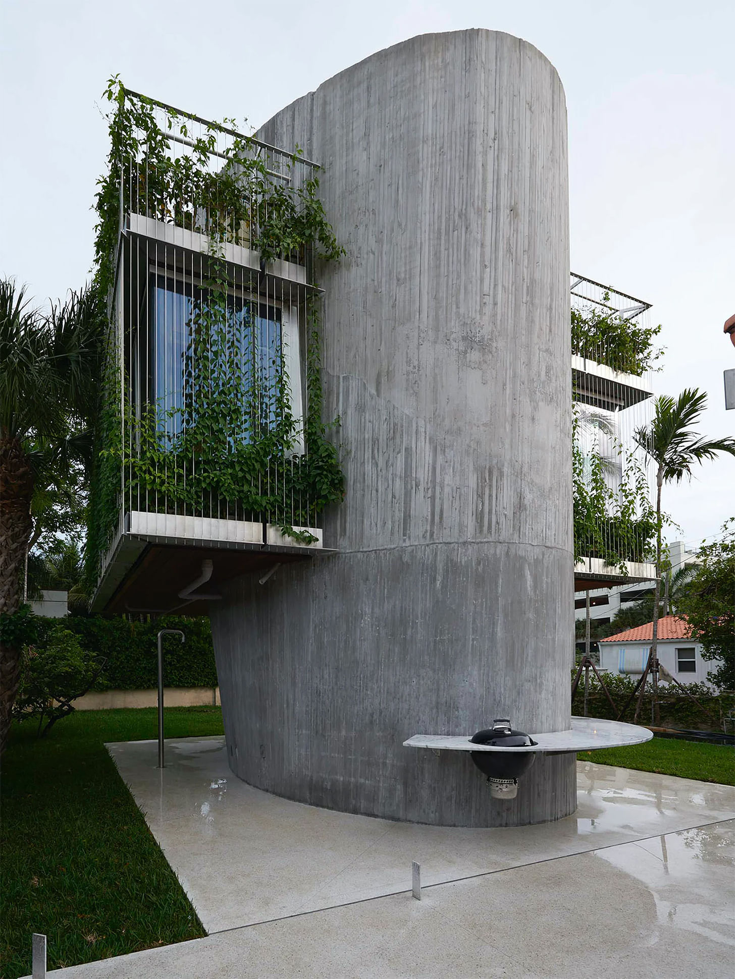 Cosmic Architecture: Studio Christian Wassmann's Sun Path House ...