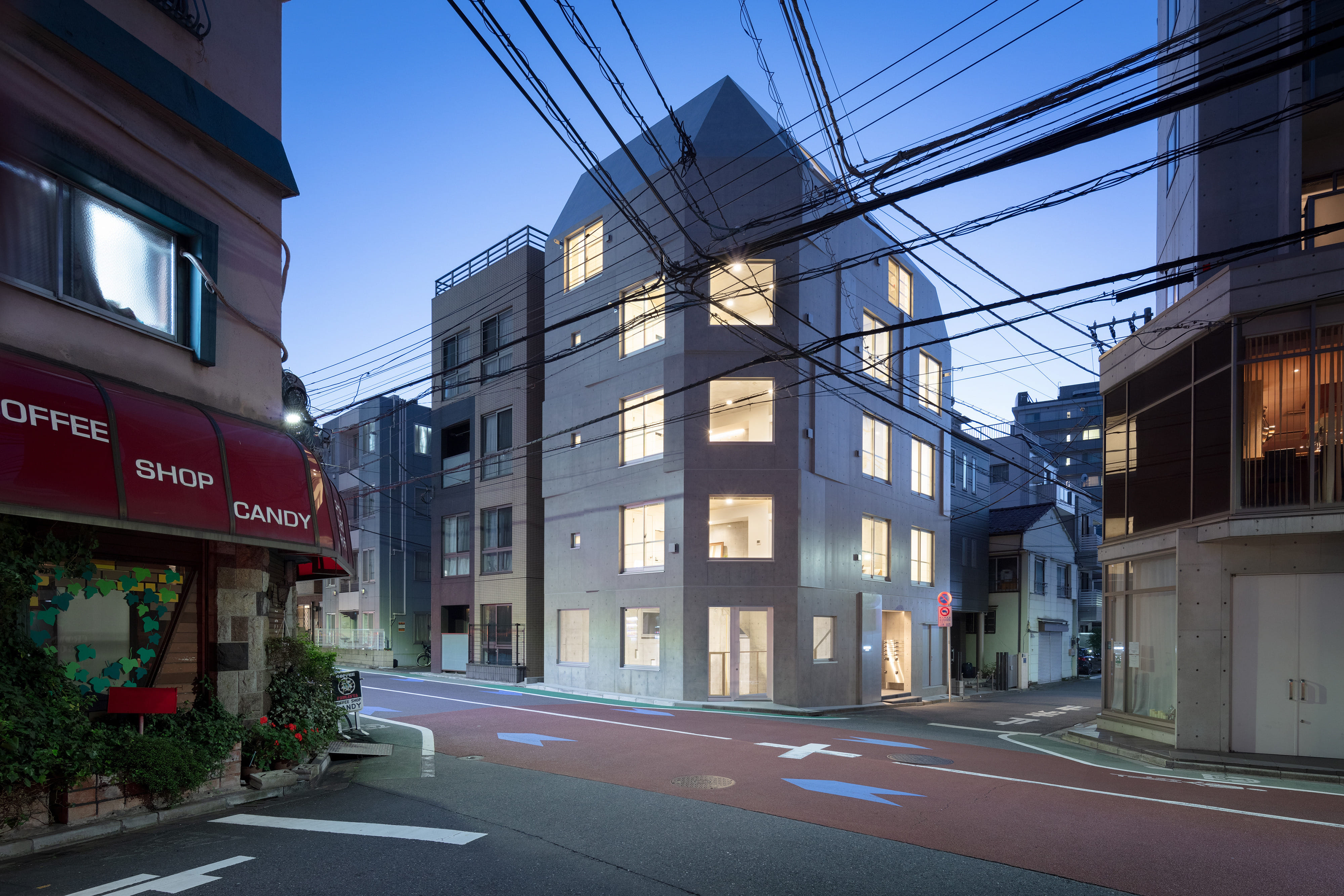 A closer look at Tokyo's Escenario SHIROKANE, an Architecture ...