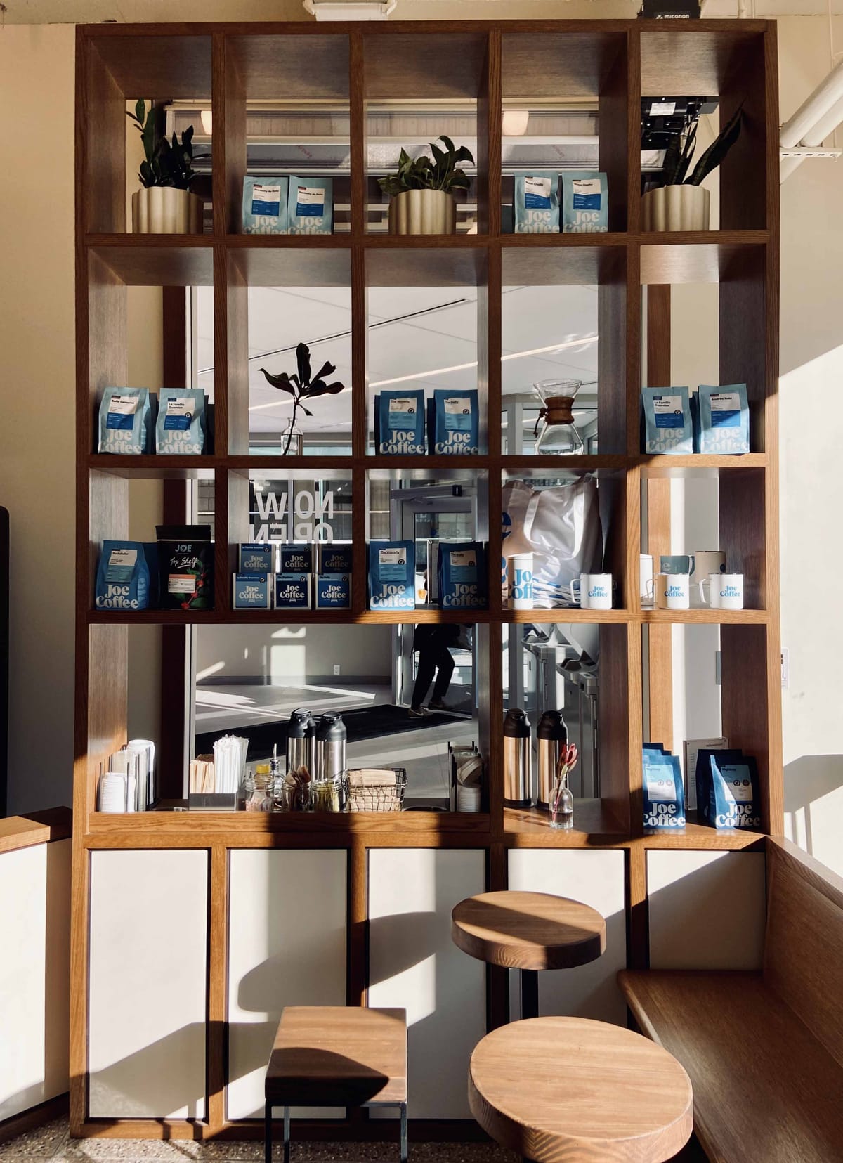 Joe Coffee - Union Square | Boldt Studio | Archinect