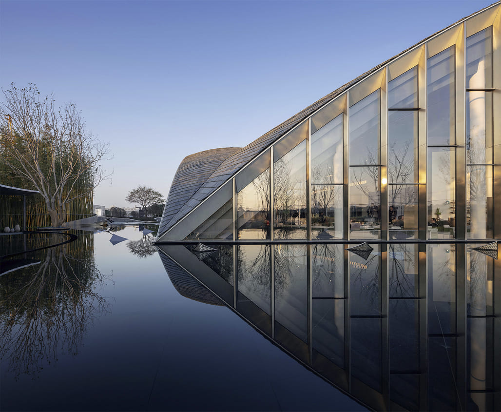 10 fresh examples of pools & ponds in architecture | News | Archinect