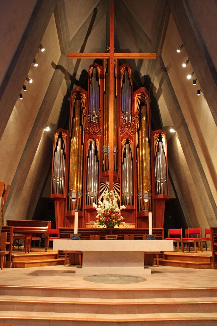 Tour the stunning "The Fish Church" in Stamford as part of the Docomomo ...