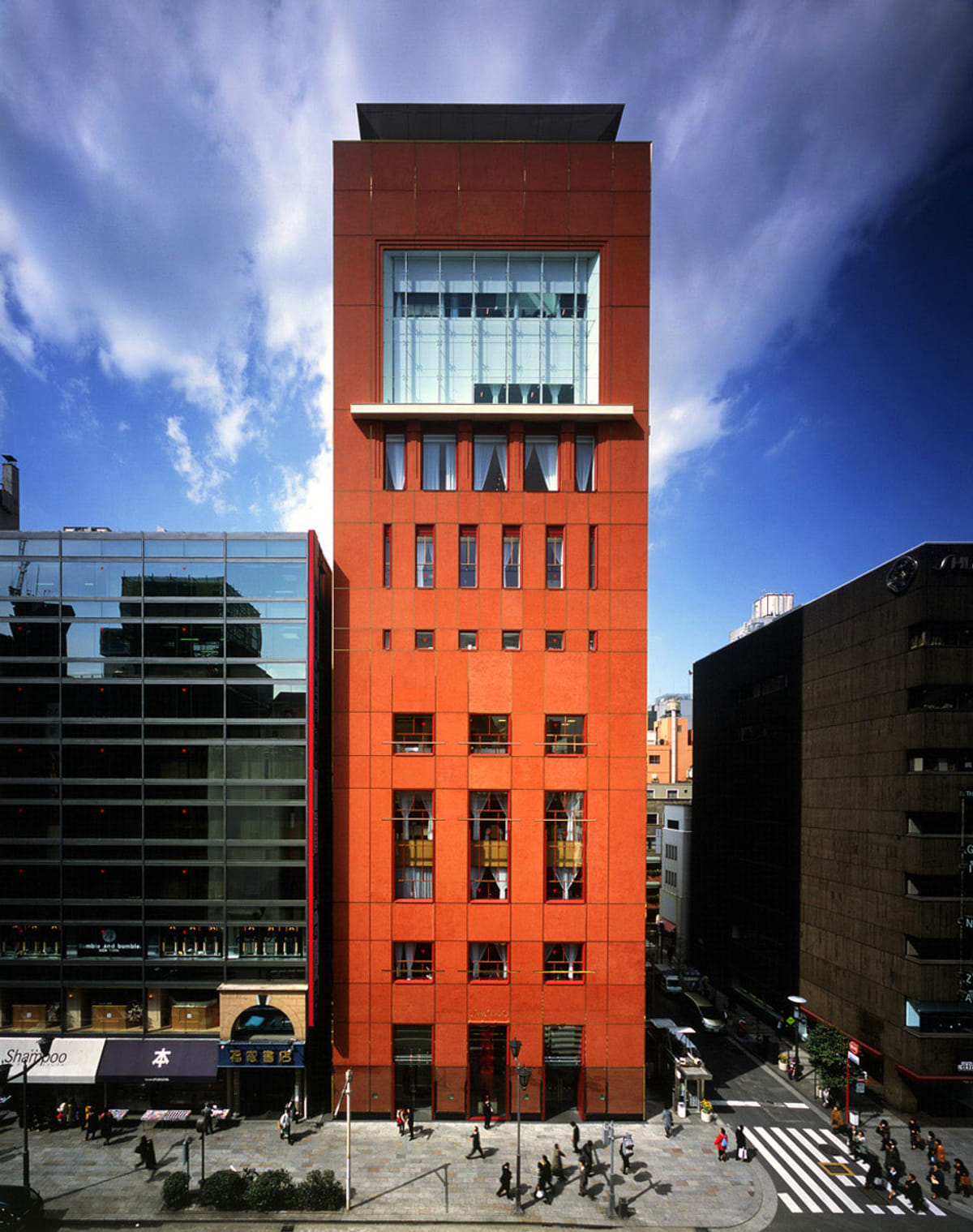 Shiseido Building | Ricardo Bofill Taller de Arquitectura | Archinect