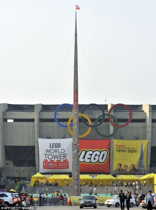 Record breaking lego tower in Seoul | News | Archinect