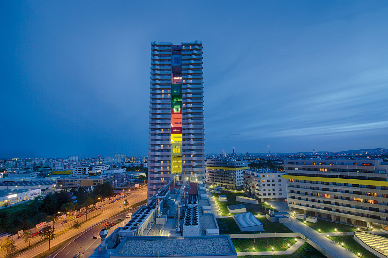 Shanghai Tower places first in latest Emporis Skyscraper Award | News ...