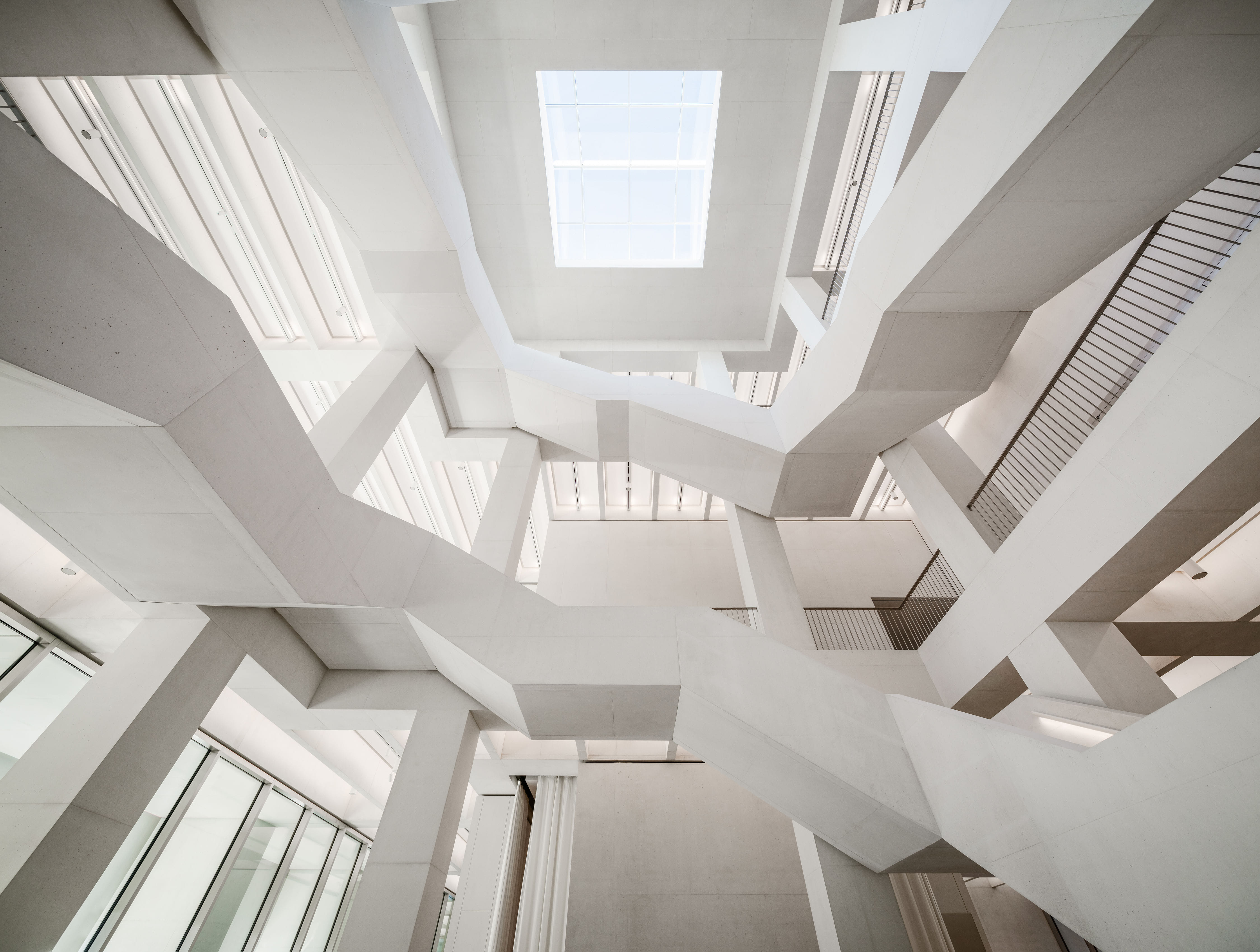 Thomas Phifer’s Warsaw Museum of Modern Art wins prestigious Polish prize | News | Archinect