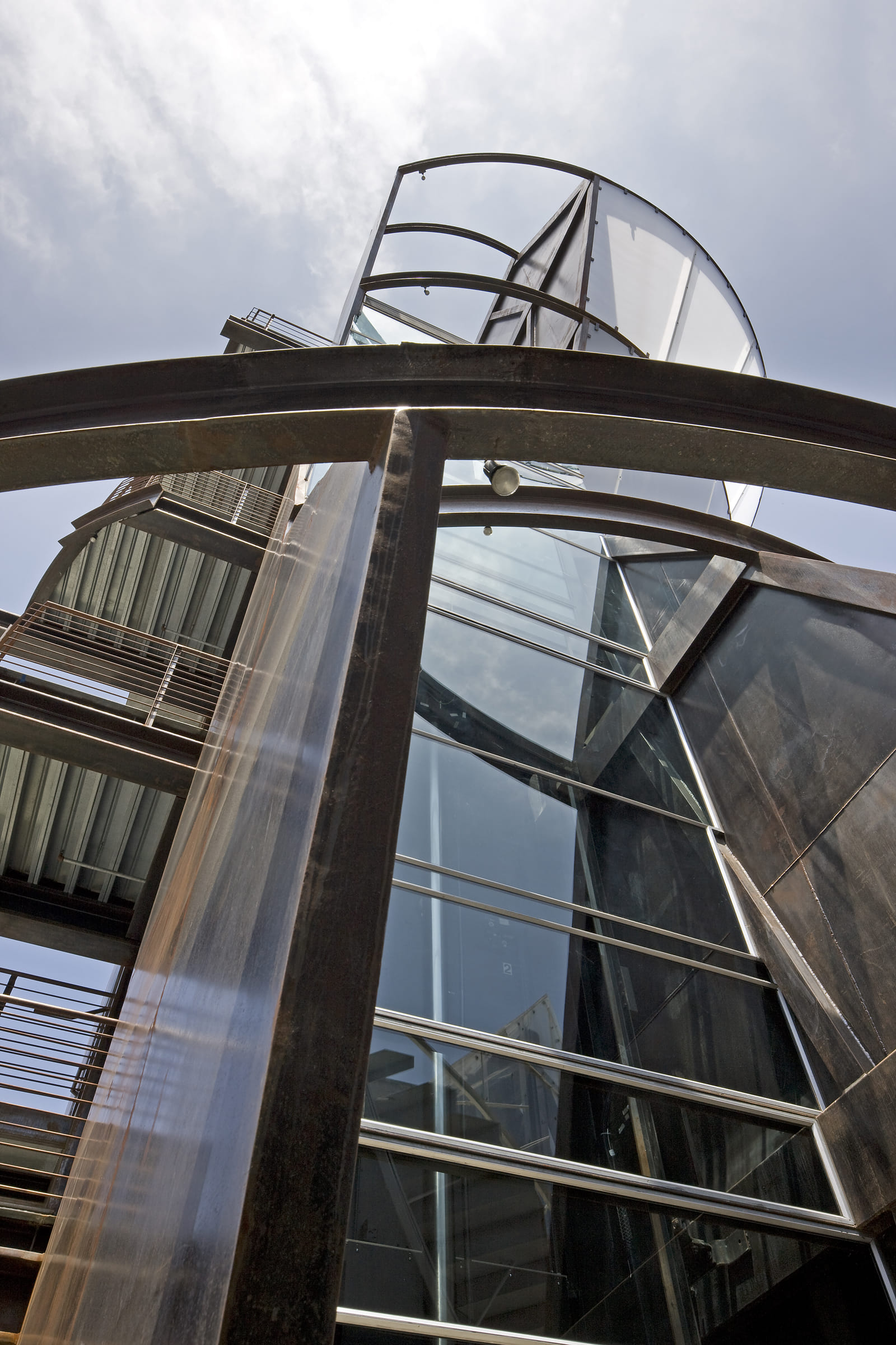 Samitaur Tower | Eric Owen Moss Architects | Archinect