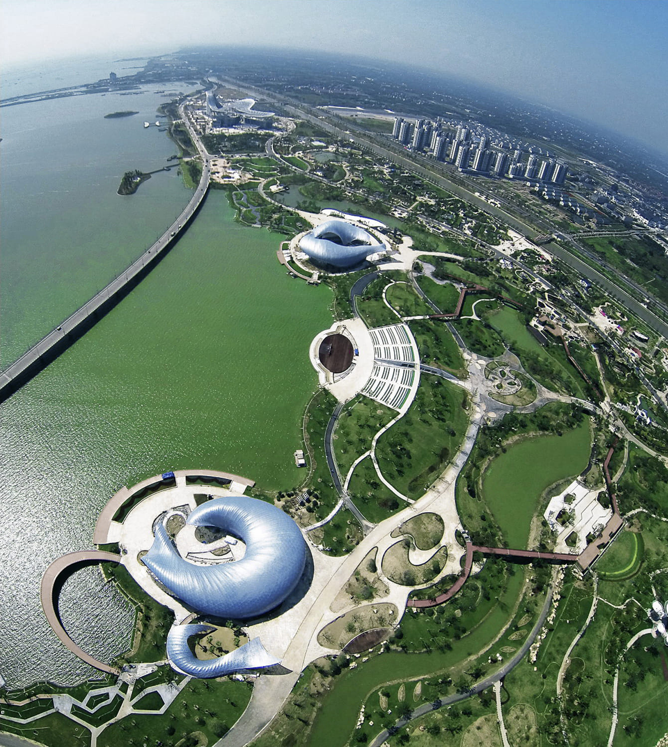Winning-entry Art and Science Pavilions for 8th China Flower Expo completed