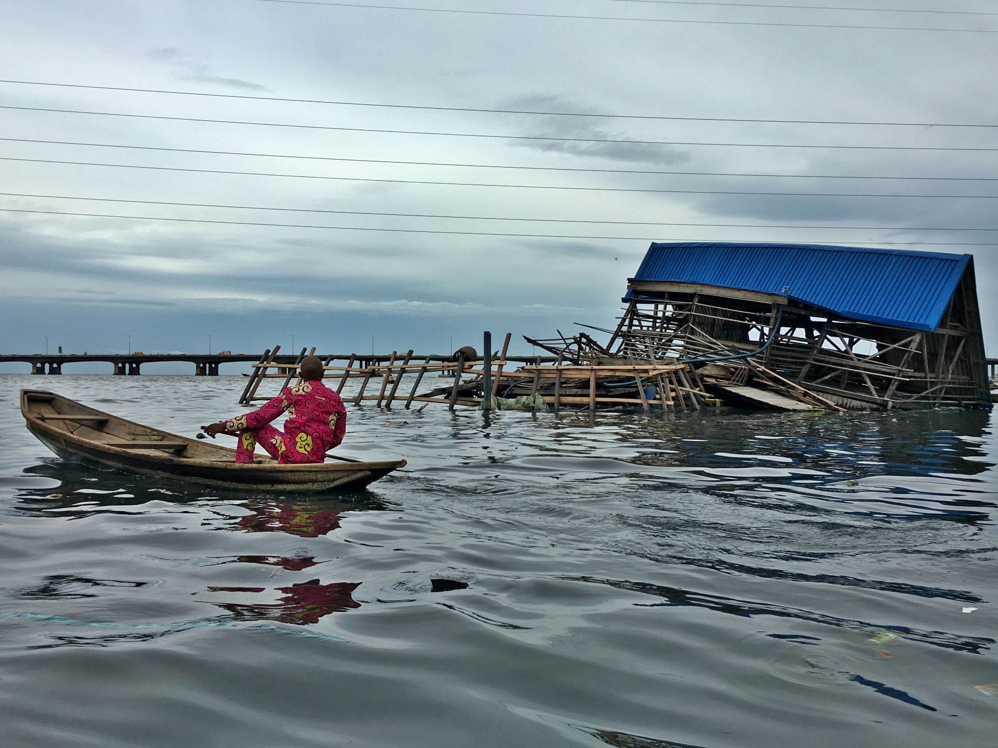 The story behind Kunlé Adeyemi's Makoko floating school collapse | News ...
