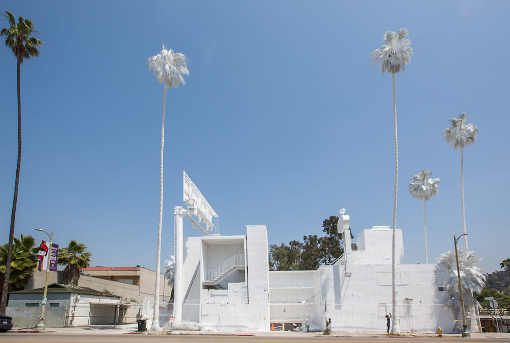 Artist bedecks decrepit Bates Motel in ghost-white before eventual ...