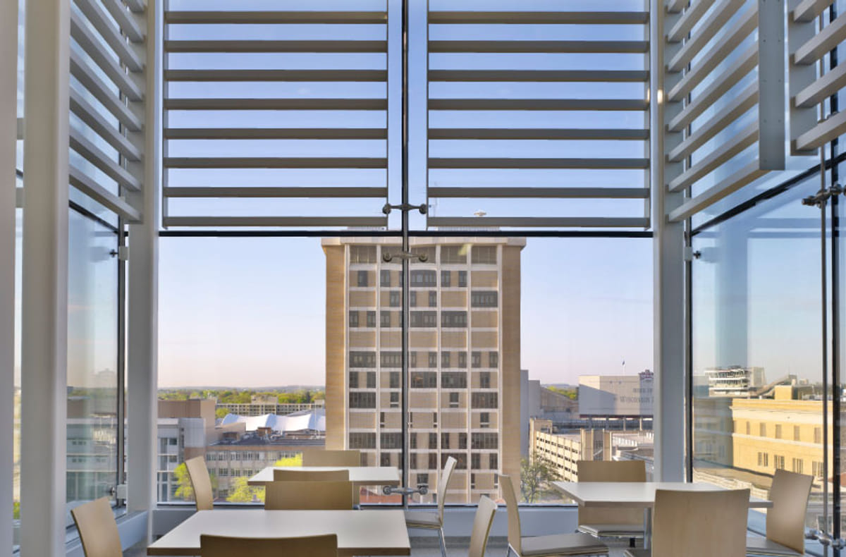 Biochemical Sciences Complex, University of Wisconsin | Flad Architects ...