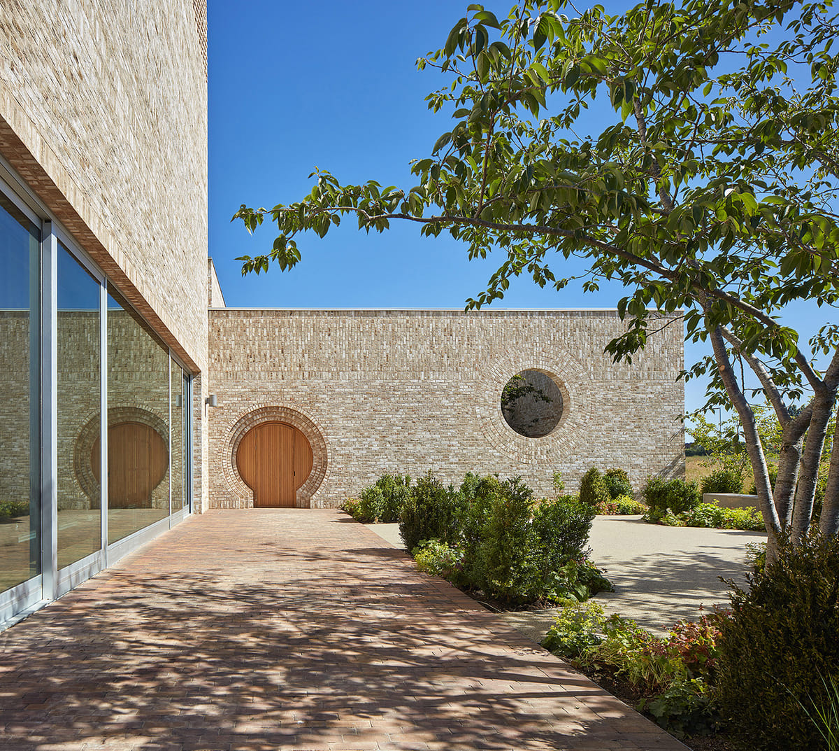 MUMA combines smart details and function in Storey's Field Centre and ...