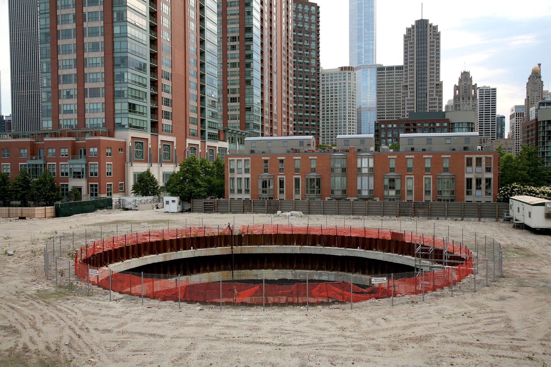 Zaha Hadid Architects' conceptual rendering for Chicago Spire site ...