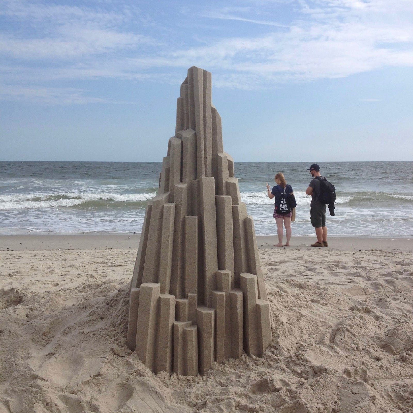 Artist Calvin Seibert races against time in building these modernist ...