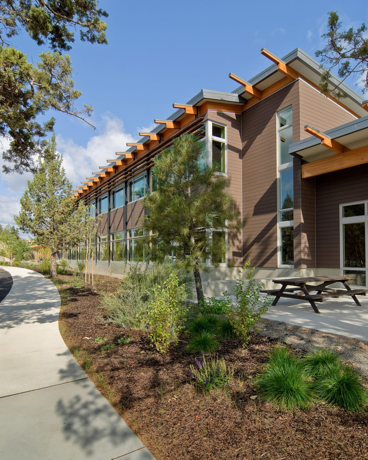 Bend Parks and Recreation Administration Building | Opsis Architecture ...