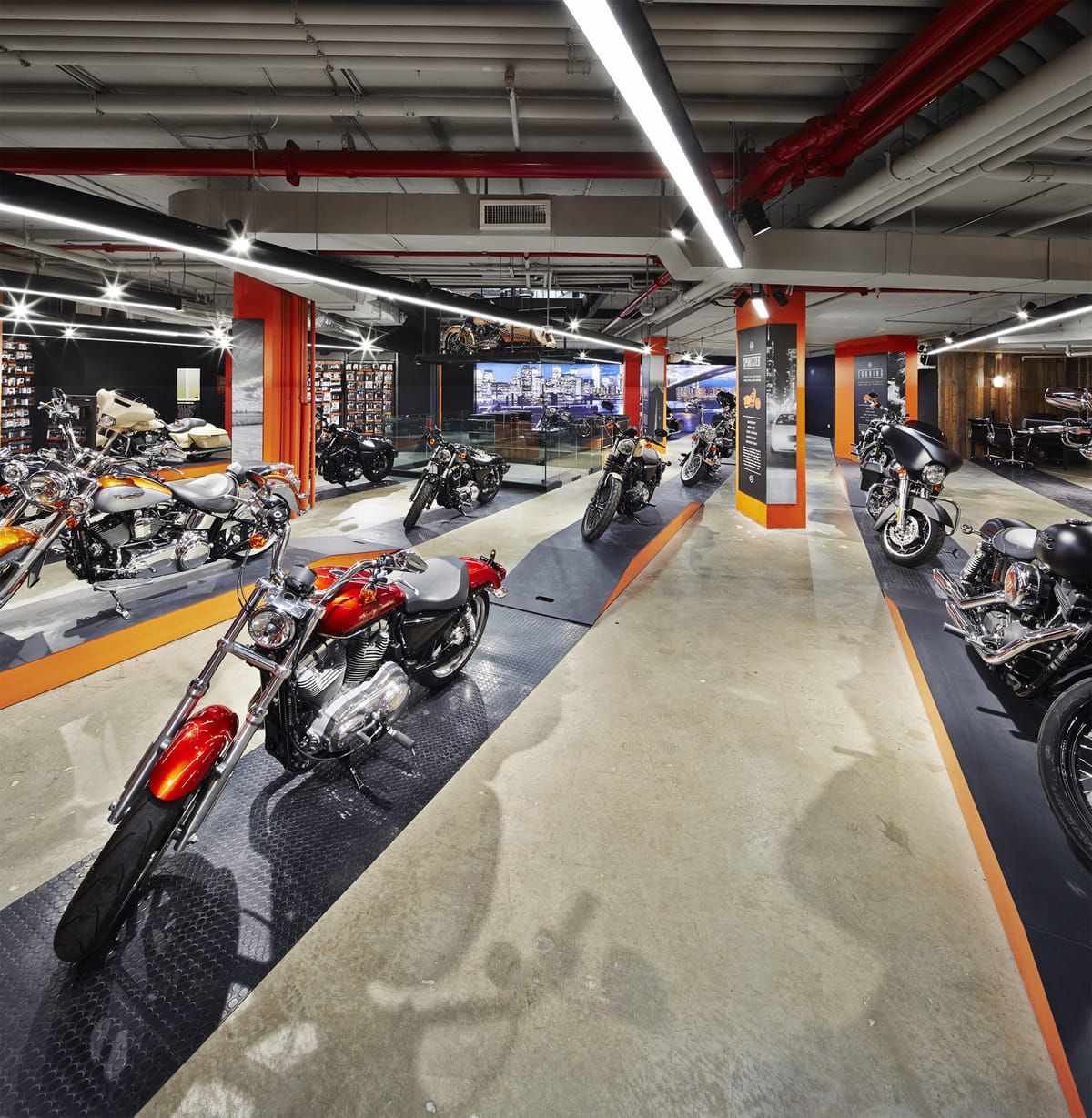 Harley-Davidson Flagship Store | Circular | Archinect