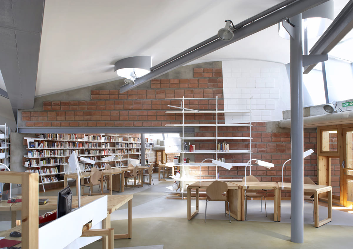 PALAFOLLS PUBLIC LIBRARY | Miralles Tagliabue EMBT | Archinect