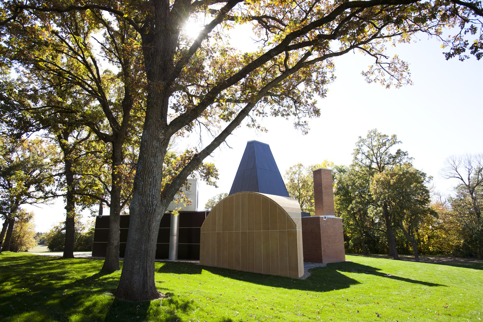 Pondering the cultural value of Frank Gehry's Winton Guest House ...