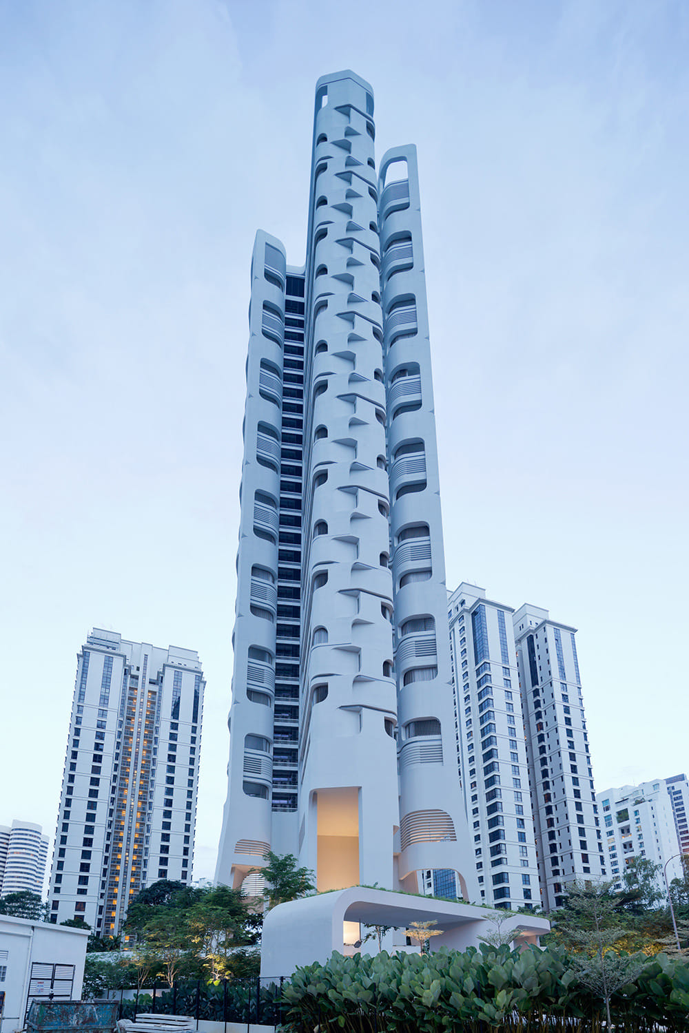 UNStudio completes Ardmore Residence tower in Singapore | News | Archinect