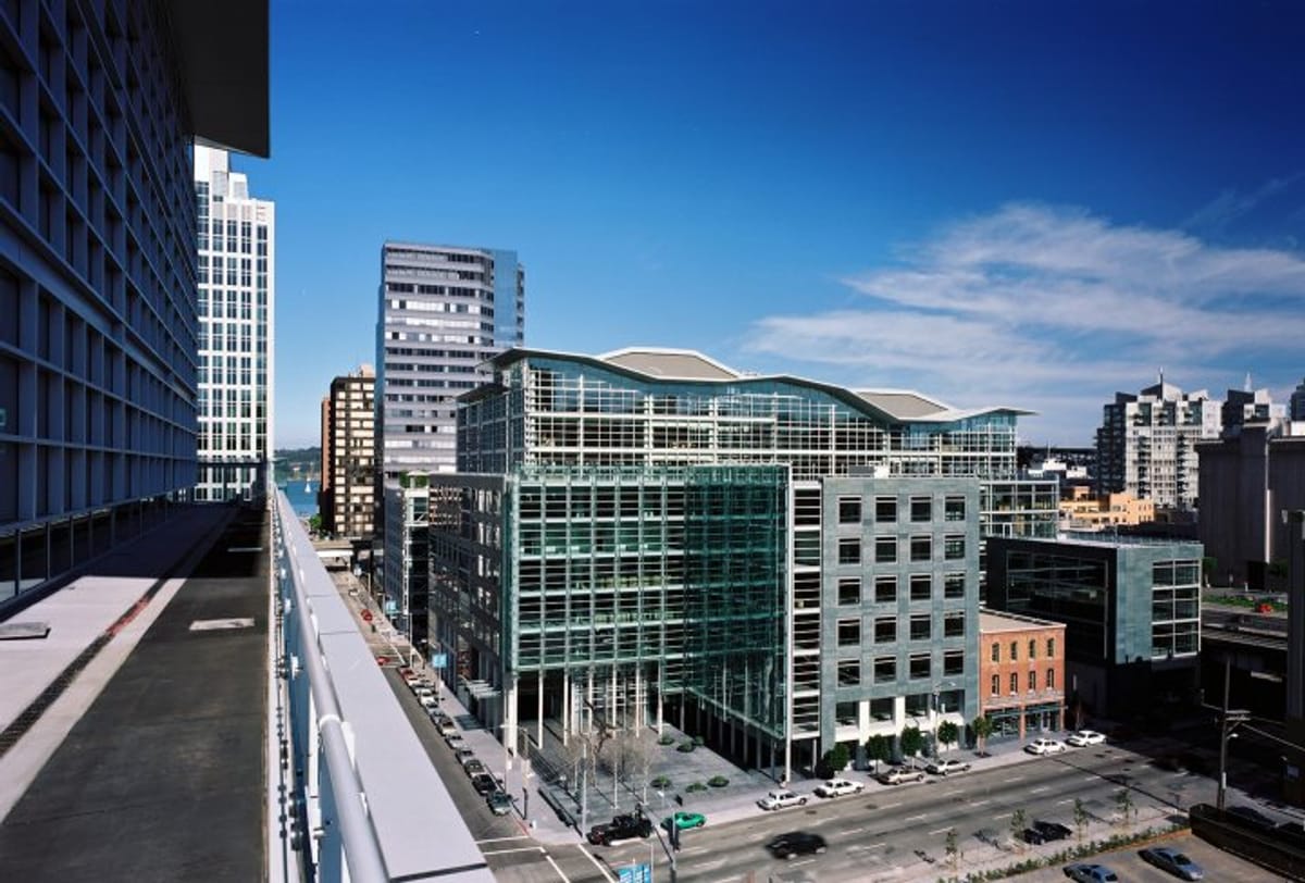 Quadratic super-plaza Foundry Square near completion | News | Archinect